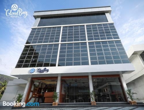 Hotel CloudBay预订价格,联系电话位置地址【携程酒店】