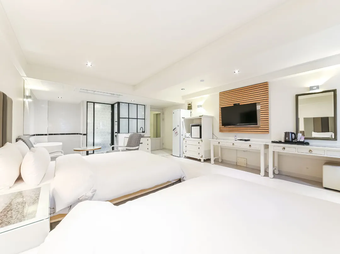 Jinju Hotel Owl - Namhae-gun