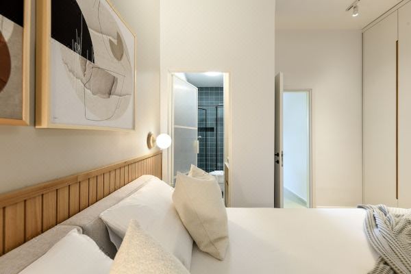 Beeri的惊人的2卧室公寓(Stunning 2Br Apartment in Beeri)预订价格,联系电话位置地址【携程酒店】