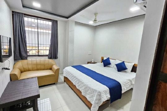 哈瑞克里希纳酒店(Hotel Hare Krishna)预订价格,联系电话位置地址【携程酒店】