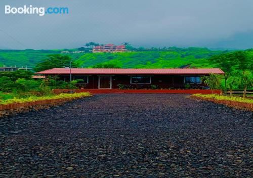 Karjat Farm Resort Sparsh预订价格,联系电话位置地址【携程酒店】