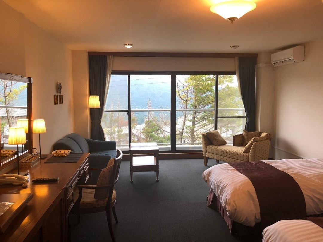 Hakone Autumn Foliage: 10 Beautiful Fall Spots in 2025 - Japan Travel ...