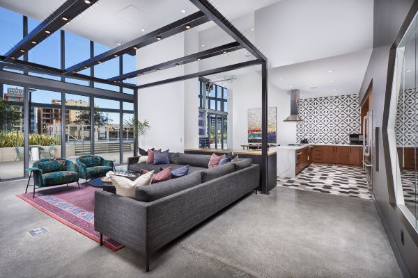 Sentral Dtla at 732 S. Spring预订价格,联系电话位置地址【携程酒店】