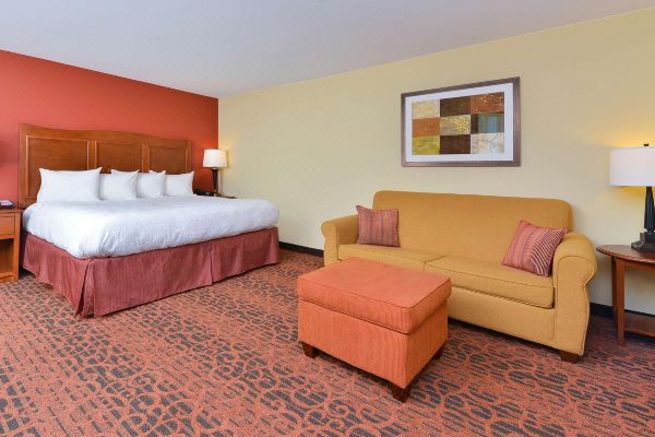 克林顿欢朋酒店(Hampton Inn Clinton)预订价格,联系电话位置地址【携程酒店】