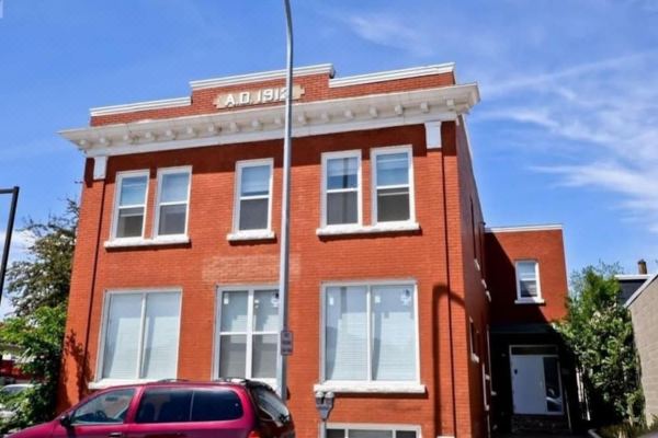 Comfy Downtown MJ Apartment w Parking Coffee Wifi预订价格,联系电话位置地址【携程酒店】