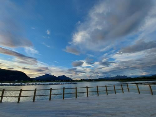 Moderne Rorbu I Lofoten, Vestvågøy预订价格,联系电话位置地址【携程酒店】