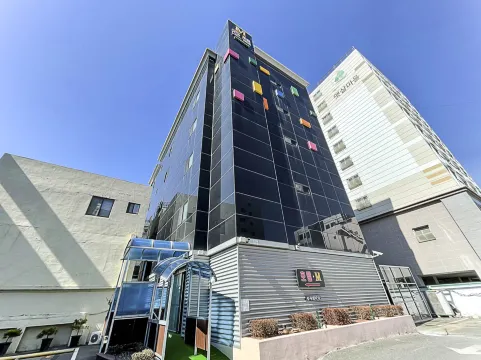 Mokpo M Hotel - Mokpo