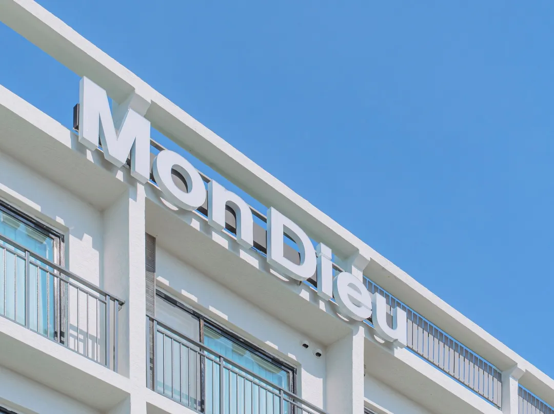 Mondieu Tourist Hotel - Jeju-si