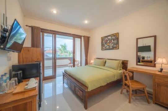 Titeng Guest House - Comfortable Studio in Amazing Location Near Potato ...
