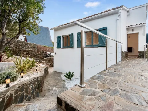 Villa Paradise Silvia - Sitges