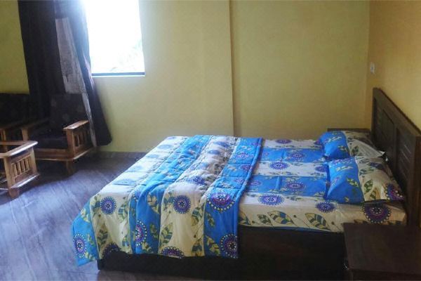 Hotel Pinakin预订价格,联系电话位置地址【携程酒店】