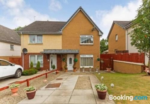 度假屋(Silverburn New House with Free Parking and Nice Garden)预订价格,联系电话位置 ...