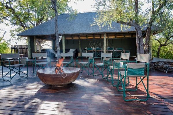 内克威野生动物园旅馆(Nkwe Safari Lodge)预订价格,联系电话位置地址【携程酒店】