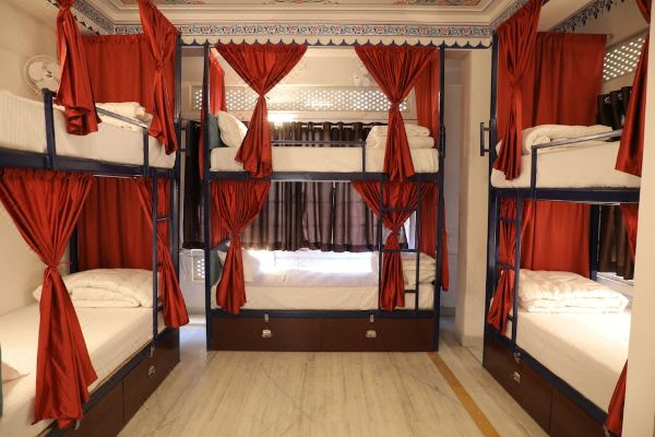 Funky Bunky 青年旅舍(Hostel Funky Bunky)预订价格,联系电话位置地址【携程酒店】