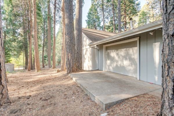 Pollock Pines木屋：带空调和暖气的游戏室！(Pollock Pines Cabin: Game Room w/ A/C ...