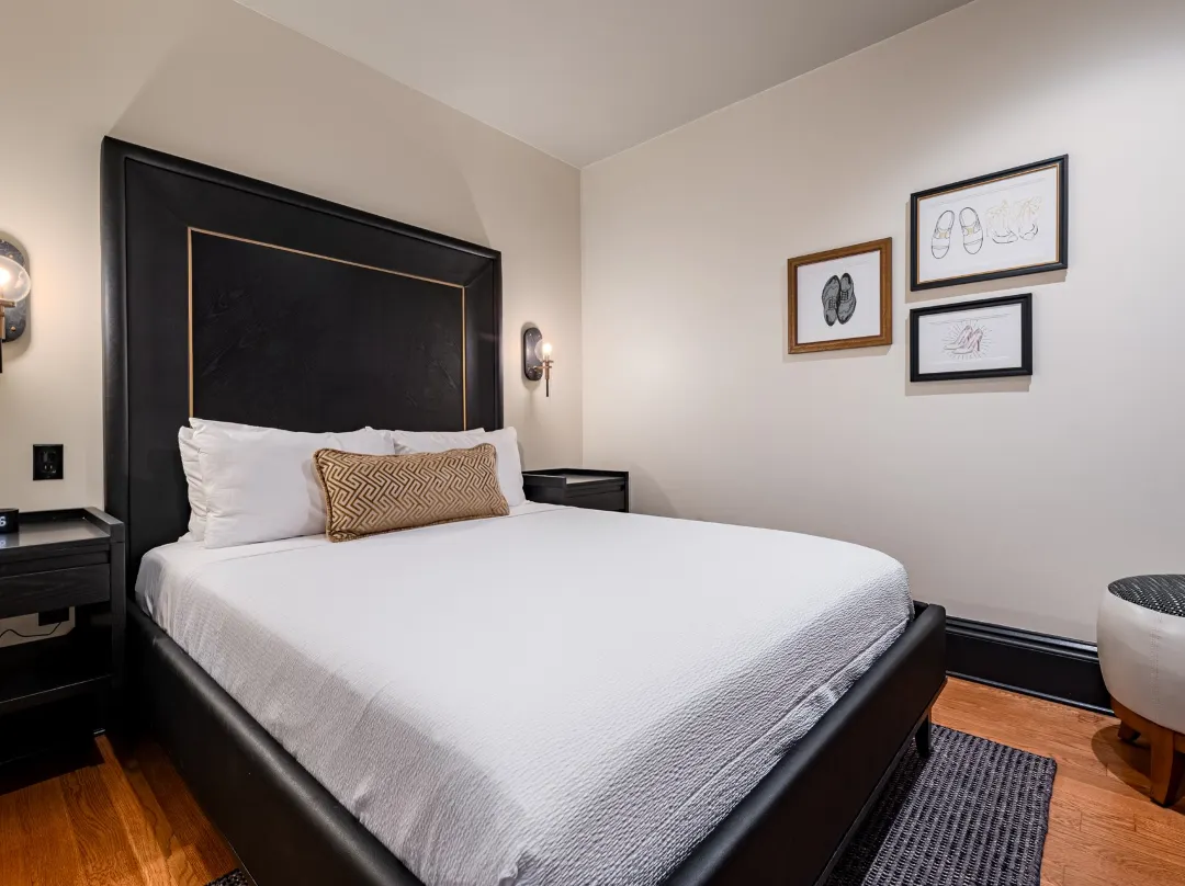 2br Floor-to-ceiling Canal Street Views | The Mayfair - New Orleans, LA