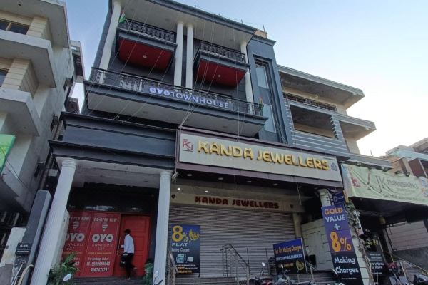 Hotel Manish预订价格,联系电话位置地址【携程酒店】