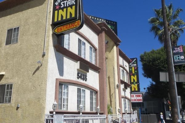好莱坞星星旅馆(Hollywood Stars Inn)预订价格,联系电话位置地址【携程酒店】