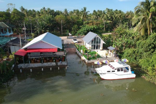 船屋码头餐厅和家庭旅馆(Boathouse Marina Restaurant and Homestay)预订价格,联系电话位置地址【携程酒店】