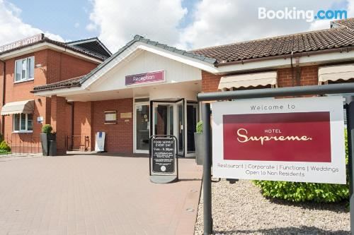 至高旅馆(Supreme Inns Boston)预订价格,联系电话位置地址【携程酒店】