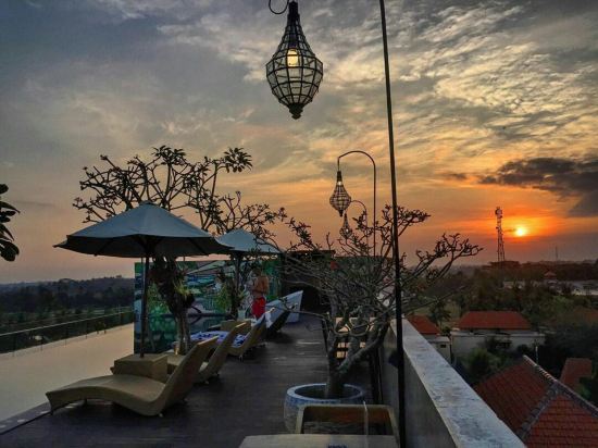 Maxone Ubud, Bali ( ̶1̶8̶2̶6̶ ) Hotel Price, Address & Reviews