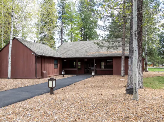 Charming Retreat With Pool And Outdoor Games - Cozy Family Haven - Sisters, OR