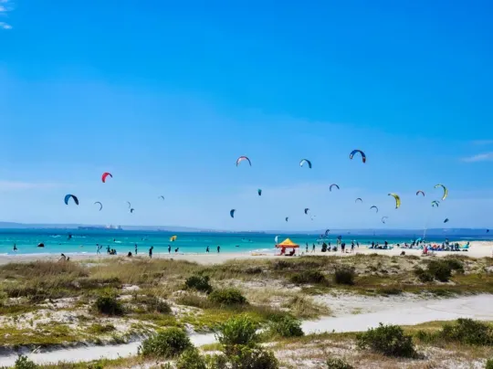 Cozy Crner, Home Away From Home, Mere 100m Away From Pristine Beaches. - Langebaan