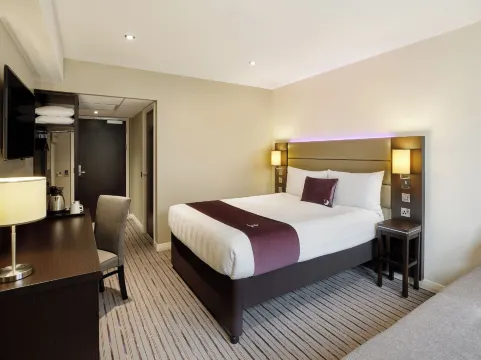 Premier Inn London Tower Bridge - London