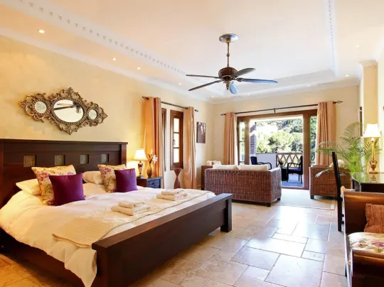 Free €650 Daily Lux Pack - 7-bed, Heated Pool - Costa del Sol