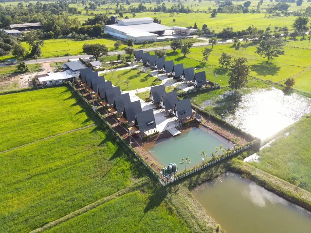 Sean Sawat Resort 2 - Phon District