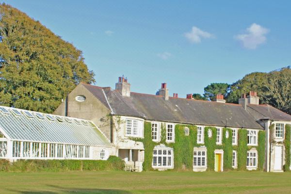 泰瑞拉之家(Tyrella House)预订价格,联系电话位置地址【携程酒店】