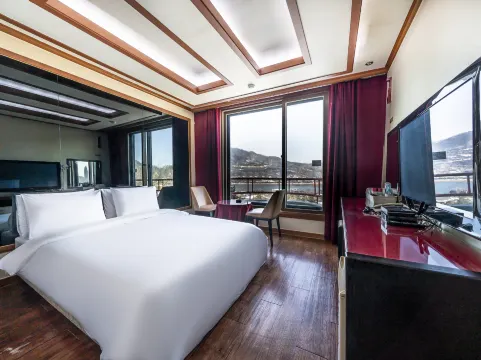 Yangpyeong Green Motel - 화도읍