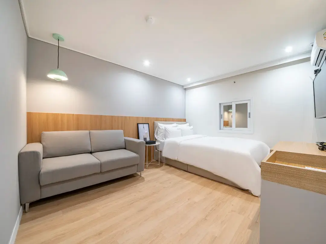 Busan Hadan Momulda Hotel - 釜山