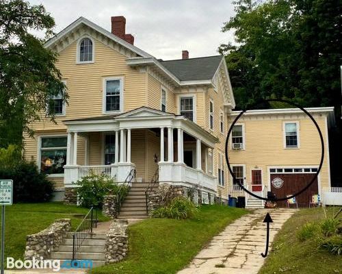 Hasty House Studio预订价格,联系电话位置地址【携程酒店】