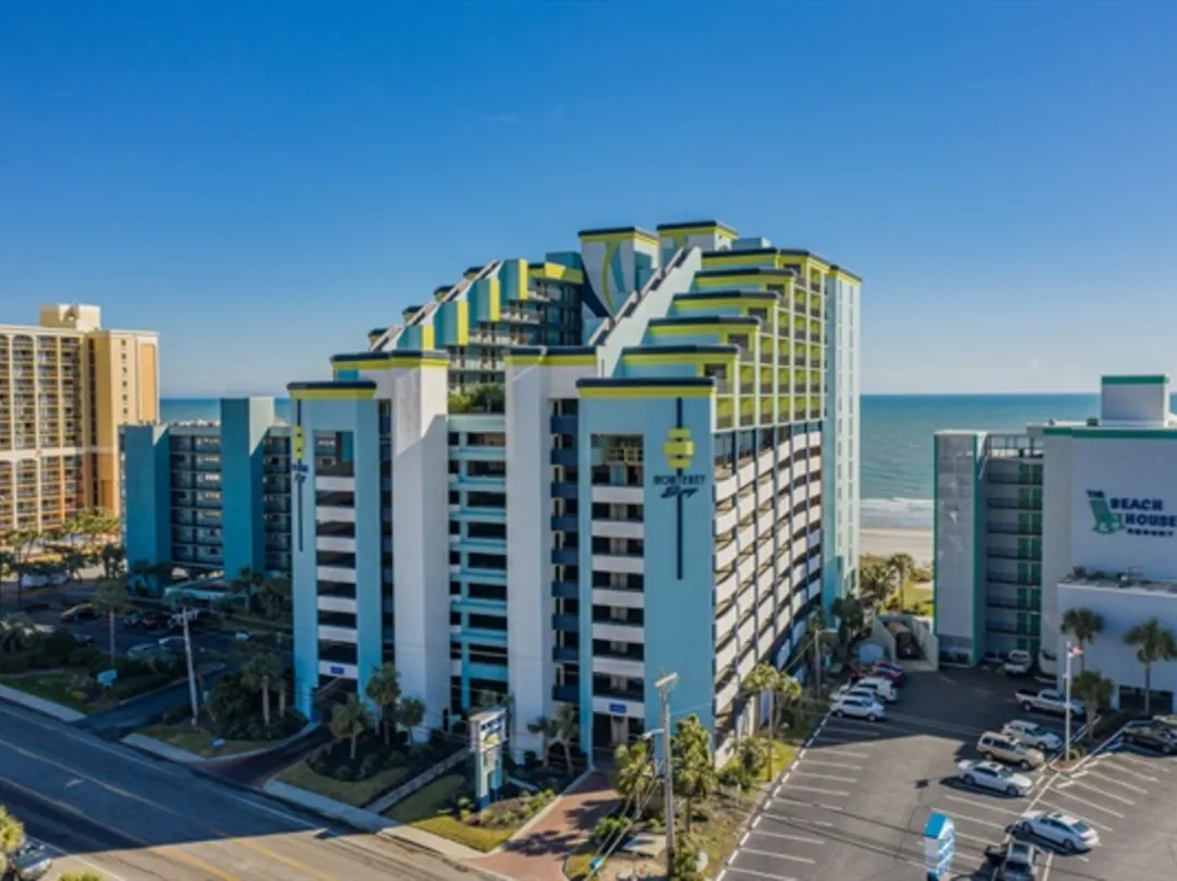 Ocean View Balcony And Resort Pools - Stunning Coastal Retreat - Myrtle Beach