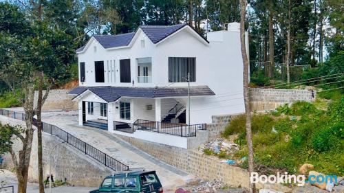 HillTop in Greany Meadows Yercaud预订价格,联系电话位置地址【携程酒店】