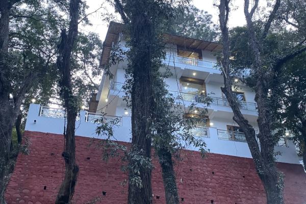 Hotel Olive Lake View by Royal Stay Hotels预订价格,联系电话位置地址【携程酒店】