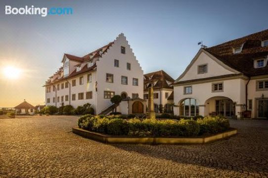 Schloss Kirchberg - am Park预订价格,联系电话位置地址【携程酒店】