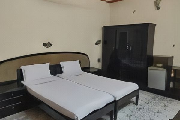 苯兹宫酒店(Hotel Benzy Palace)预订价格,联系电话位置地址【携程酒店】