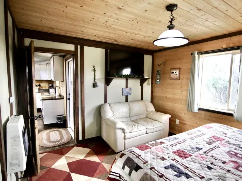 Incredible Secluded Cabin With Fantastic Desert Views In Monticello, Utah - Monticello, UT