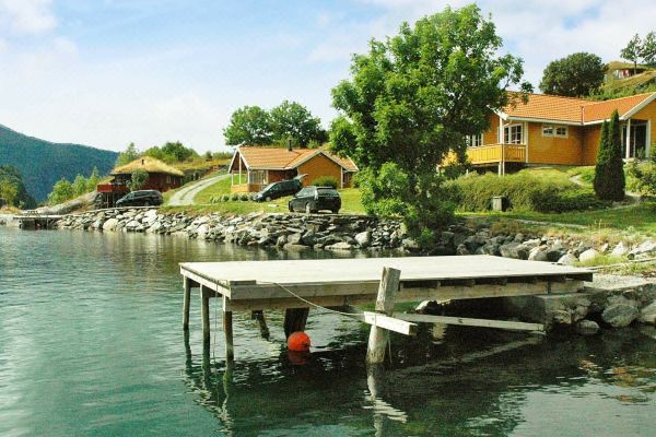 Holiday Home in Slinde预订价格,联系电话位置地址【携程酒店】