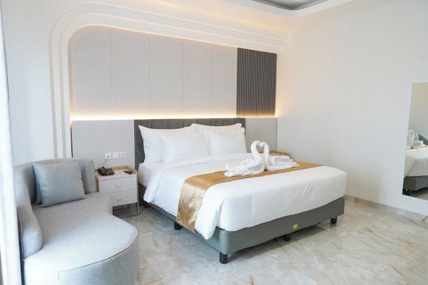 普禾加多东洋酒店, Azana酒店精选(Toyo Hotel Purwokerto, Azana Hotels Collection)预订价格 ...