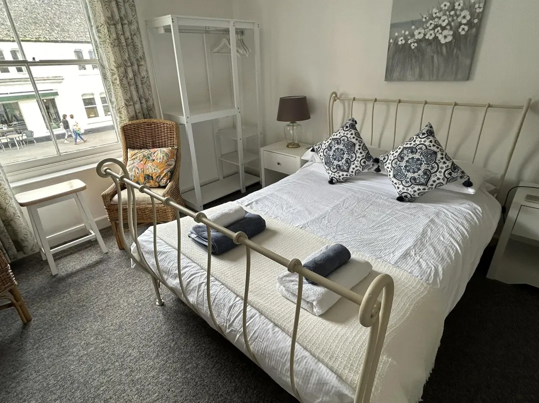 Lord Nelson Hotel - Bridport