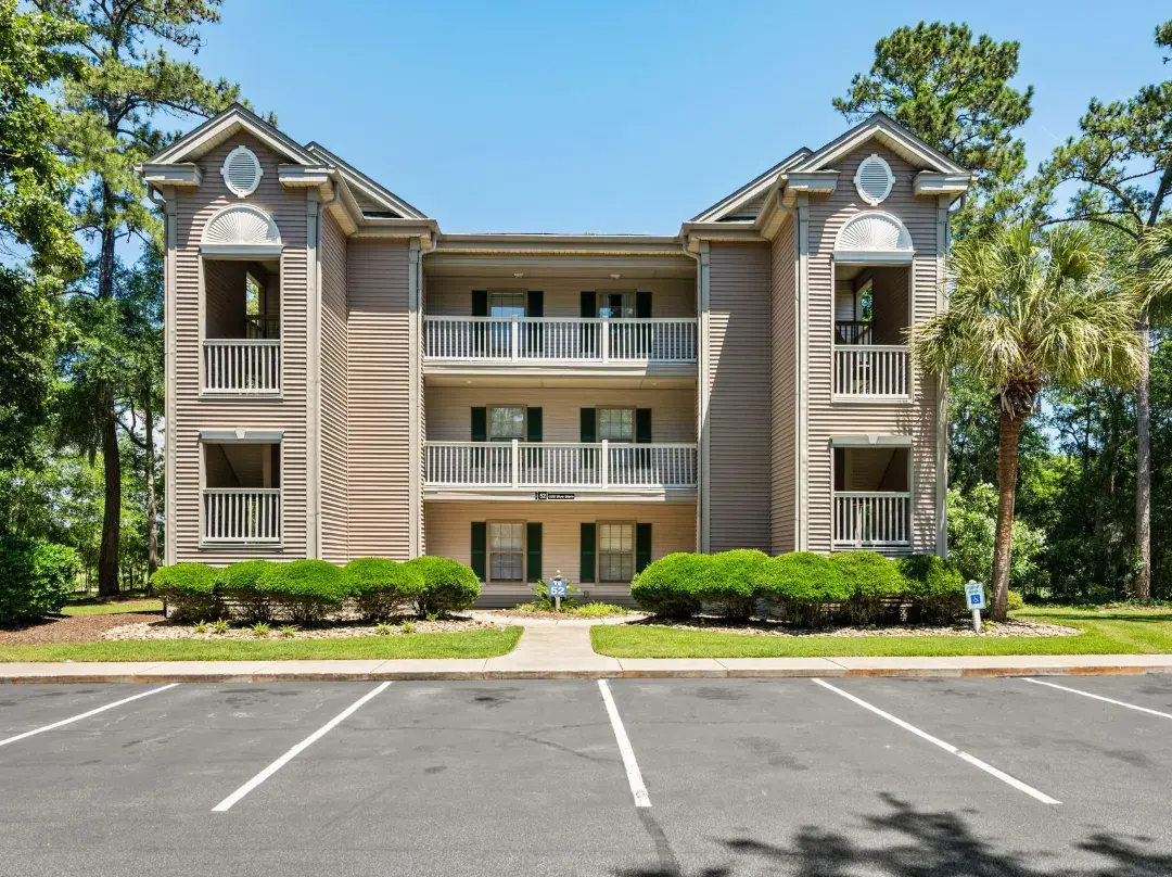 Picturesque Golf Course Views And Community Pool - Charming Family Escape - Pawleys Island, SC