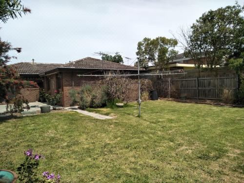 Caulfield Family Home with Large Space预订价格,联系电话位置地址【携程酒店】