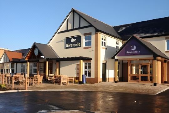宜必思科尔雷恩河畔酒店(Ibis Coleraine Riverside)预订价格,联系电话位置地址【携程酒店】
