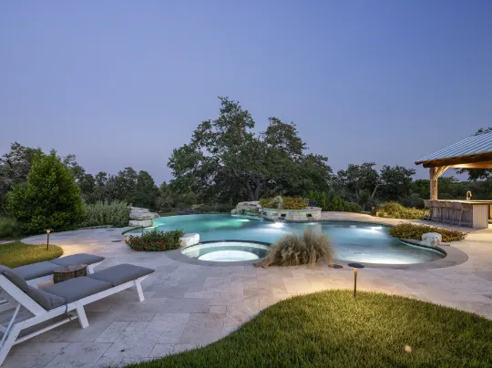 Romantic Hideaway With Scenic Views And Shared Pool - Enchanting Oasis - Dripping Springs