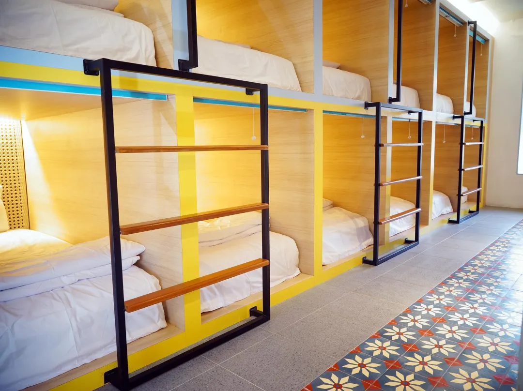 Borough Capsule Hostel Bali - Seminyak