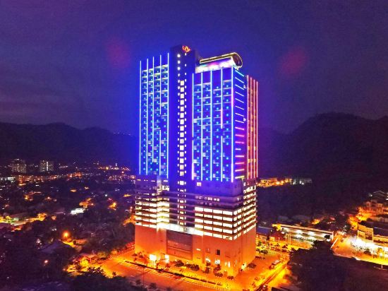 Lexis Suites Penang, Penang ( ̶9̶6̶0̶8̶ ) Resort Price, Address & Reviews