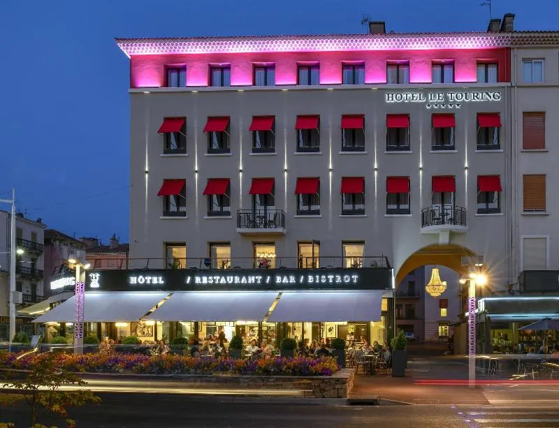Le Touring Hotel-restaurant - Fréjus